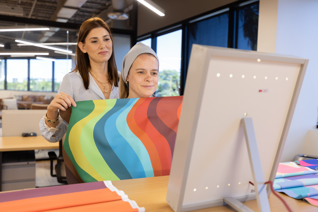 COLOR CONSULTATION MIAMI – Color Signature | Color & Style Consultation